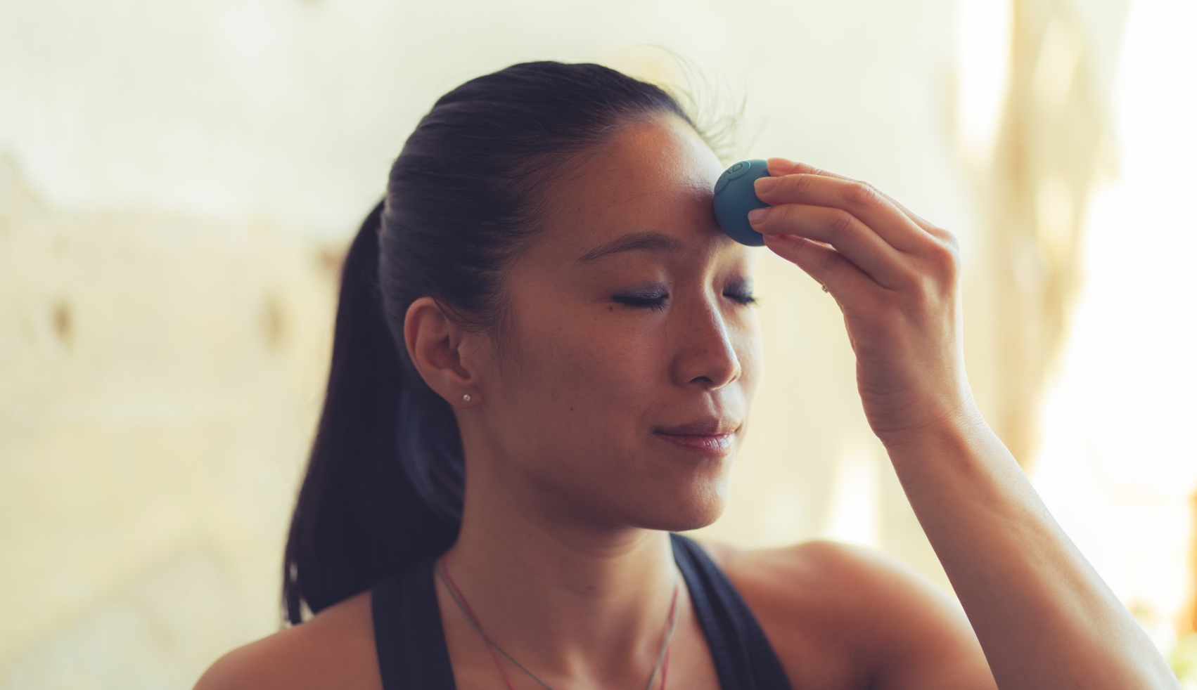 Manage Your Dry Eye Syndrome with Massage Balls